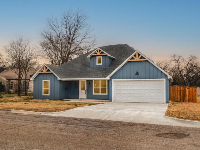 621 Oaklawn Drive