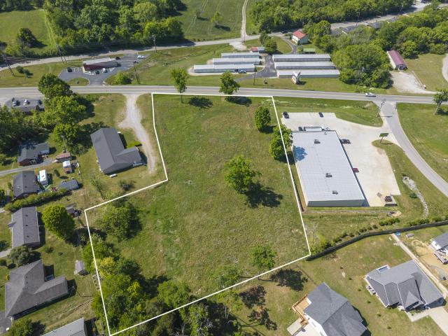 621 McMurry Blvd E