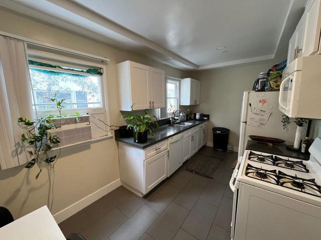 621 Midvale Avenue 1 Bedroom Apartment for Rent at 621 Midvale Ave, Los Angeles, CA 90024 Westwood