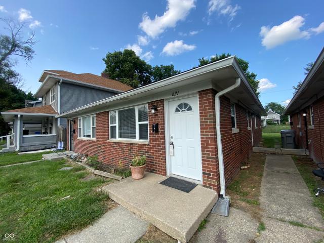 621 N Oxford St, Indianapolis, IN 46201 | MLS #22091