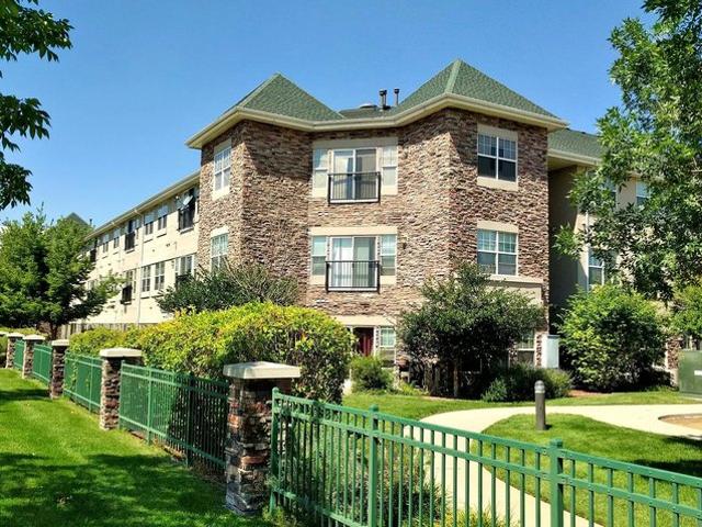 621 N Potomac St, Aurora, CO 80011