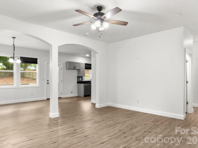 621 Norland Avenue # 2