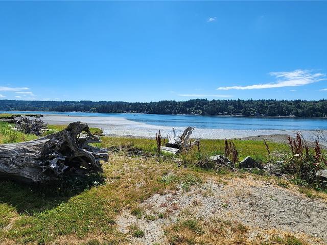 621 NE Gladwin Road # 1