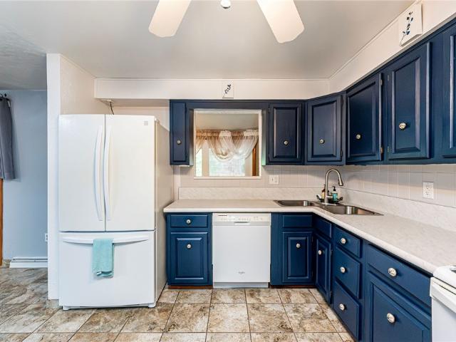 621 Sandy Hill Rd