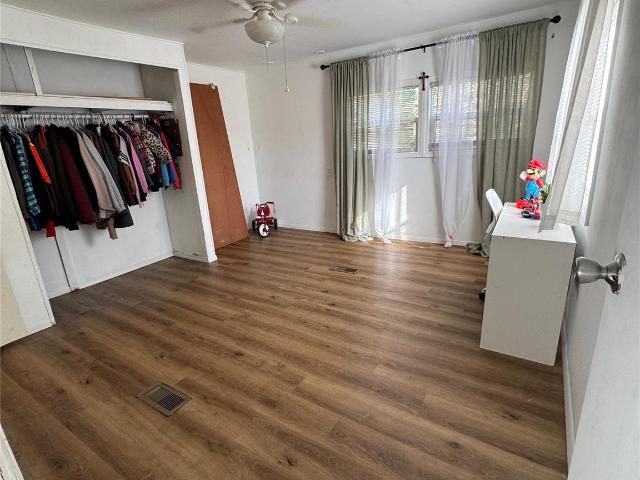 621 Sheafe Rd 76