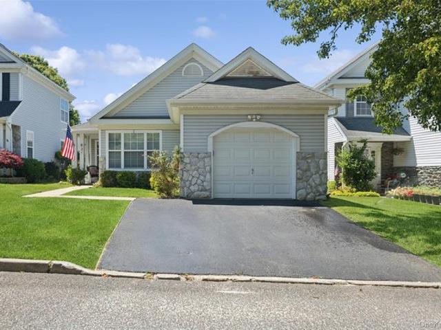 621 Spring Lake Dr, Middle Island, NY 11953