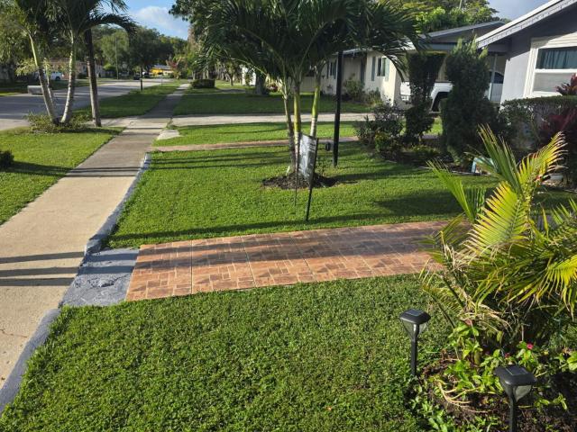 621 SW 56th Ave, Margate, FL 33068 | MLS #B26026