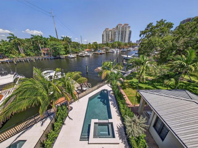 621 SW 5th Pl, Fort Lauderdale, FL 33315 | MLS #F10533 | Compass