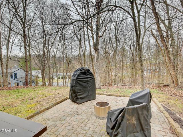 621 picnic lane
