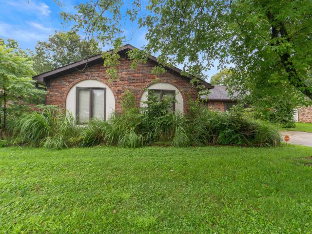 621 Pioneer Drive