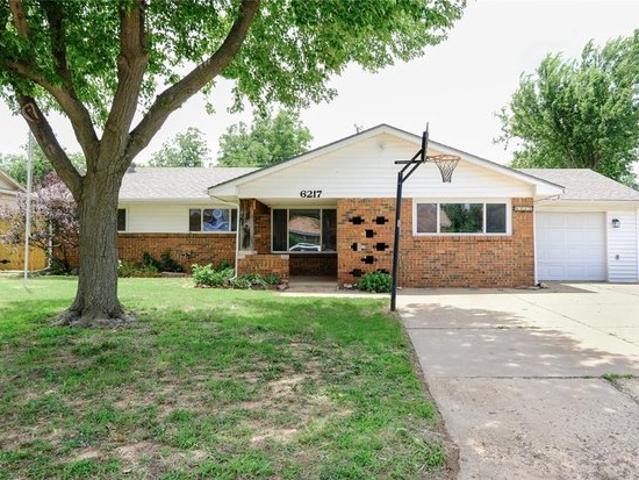 621 Reeves Ct, Oklahoma City, OK 73122