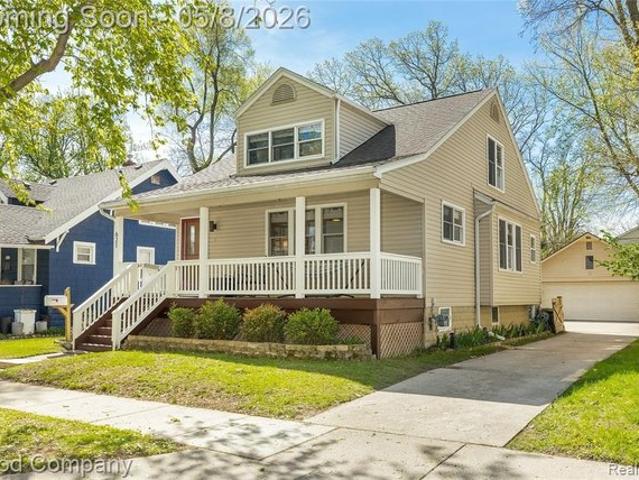 621 W Hazelhurst St, Ferndale, MI 48220