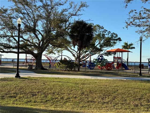 621 W Retta Esplanade, Punta Gorda, FL 33950 | MLS #C7520