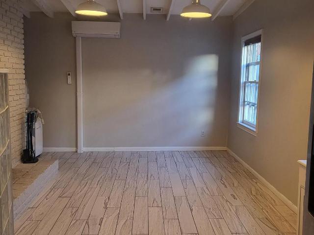 621 Wythe St, Alexandria, VA 22314 | MLS #VAAX2055 | Compass