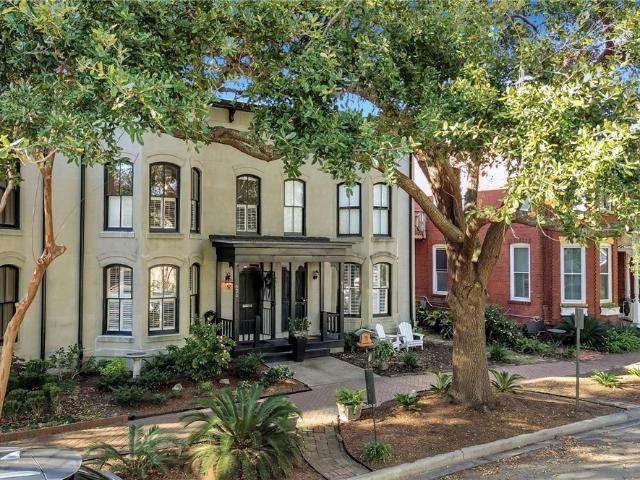 621 Tattnall St, Savannah, GA 31401 | MLS #SA353545 | Compass