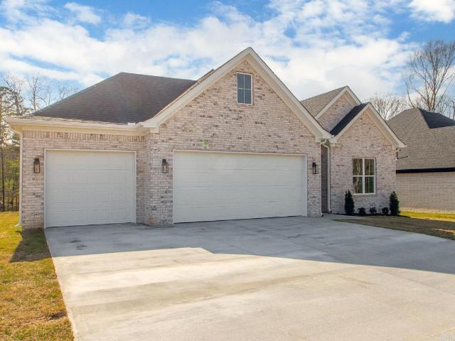 621 Valley Oak Drive