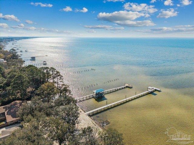 6224 E Bay Blvd, Gulf Breeze, FL 32563