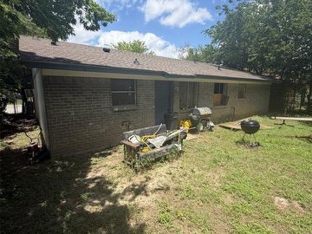 6224 Highland Hills Dr, Dallas, TX 75241