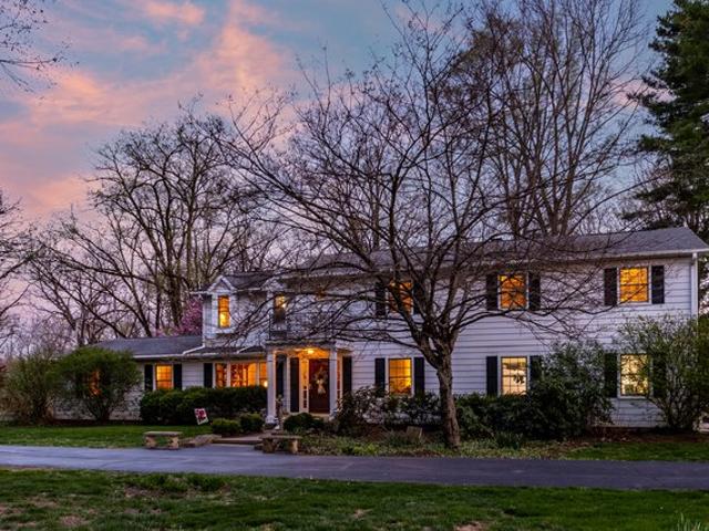 6225 E 122nd St, Carmel, IN 46033