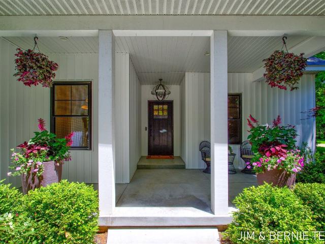 6225 Lighthouse Court