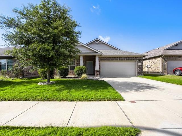 6225 Topsail Dr, Fort Worth, TX 76179