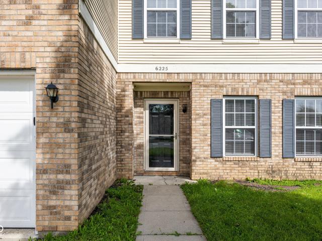 6225 White Rabbit Place