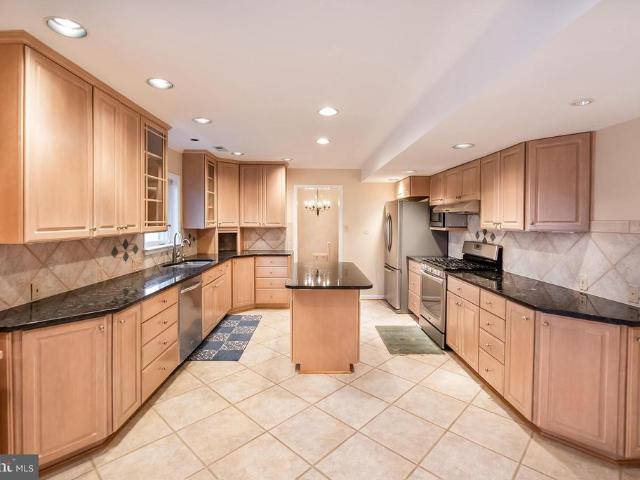 6226 Hardy Drive