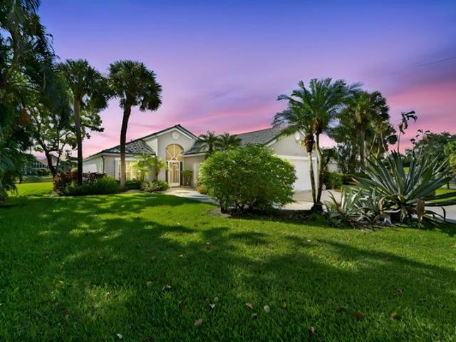 6226 Water Lilly Ln, Boynton Beach, FL 33437