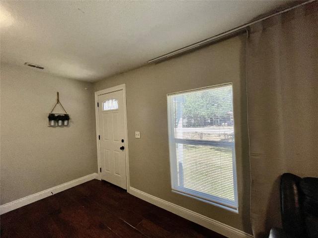 6227 S F Austin