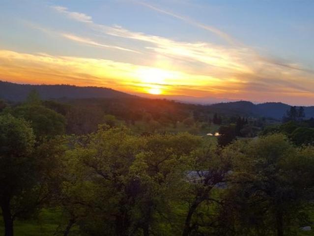 6227 Westview Ct, Auburn, CA 95602