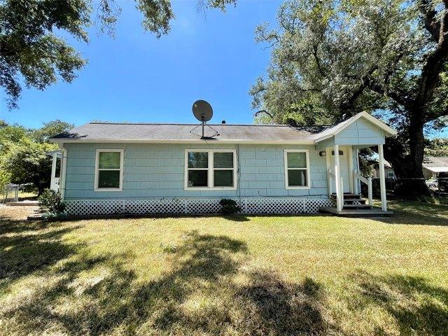 6227F S Austin, Jones Creek, TX 77541