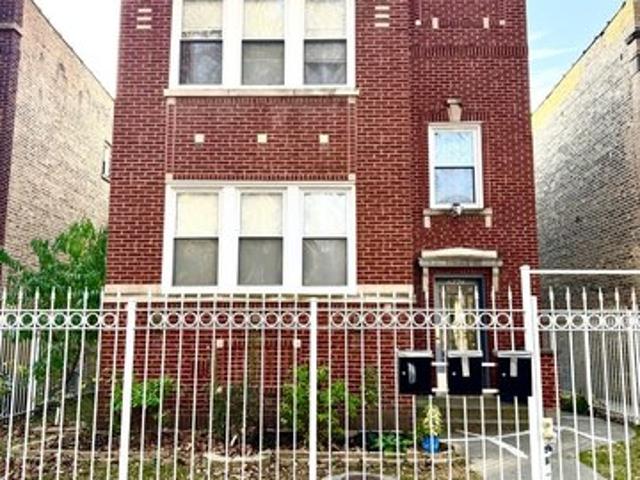 6228 N Artesian Ave, Chicago, IL 60659