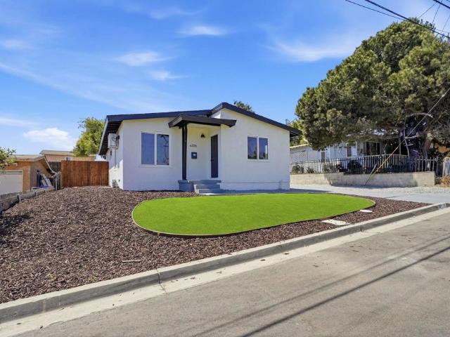 6228 Calle Pavana