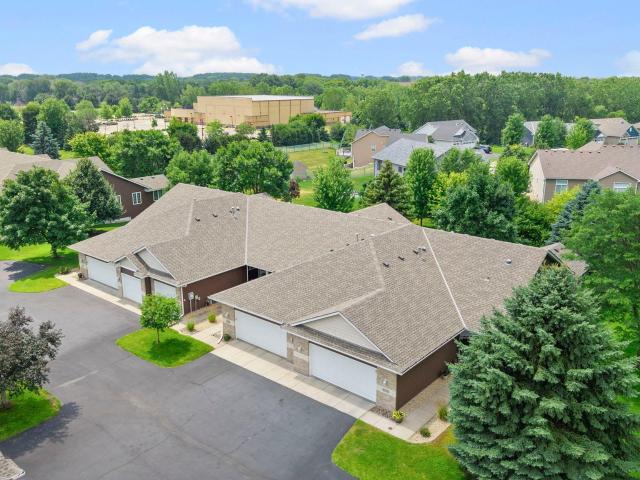 6228 Creekview Lane N