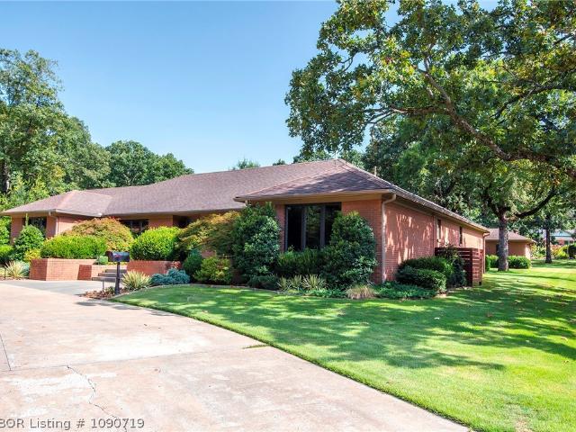 6228 Gordon Lane