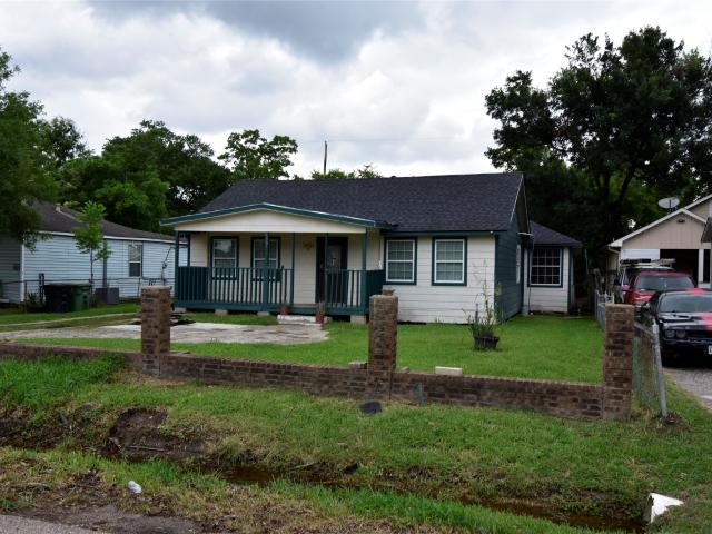 6229 Clover Ridge Street