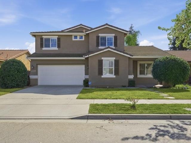 6229 W Ceres, Visalia, CA 93291