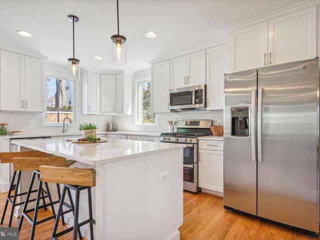 6229 27Th Street N
