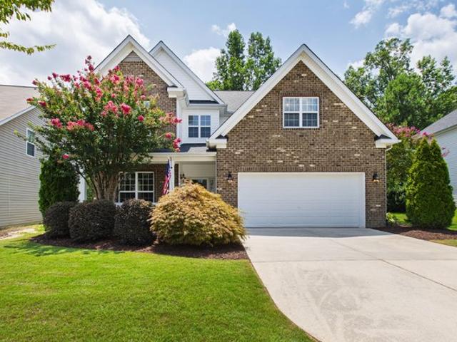 6220 Amber Bluffs Cres, Raleigh, NC 27616