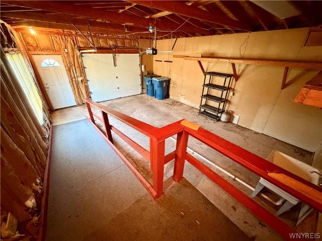 6220 Corwin Station
