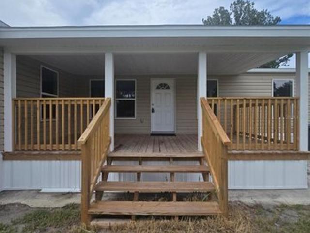 6220 Pinewood Dr, Fort Meade, FL 33841