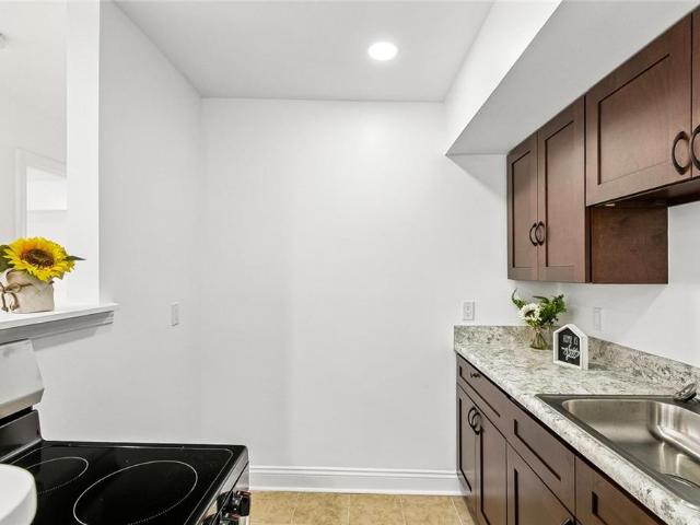 6220 Riverside Drive # 576
