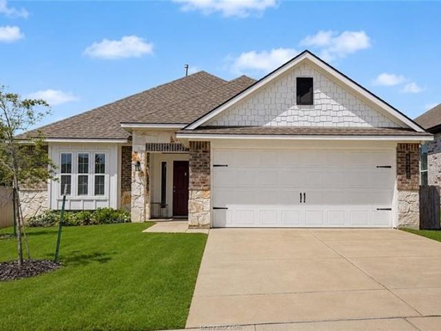 6220 Talladega Dr, College Station, TX 77845
