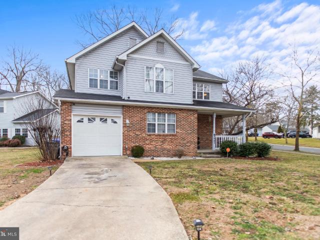 6221 Polar Bear Ct, Waldorf, MD 20603 | MLS #MDCH2049 | Compass