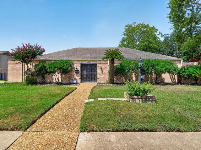 6222 Creekbend Drive, Houston, US, TX