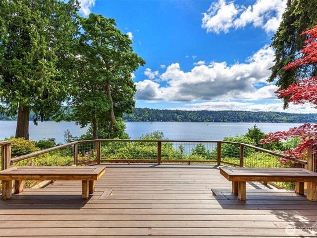 6222 Illahee Rd NE, Bremerton, WA 98311