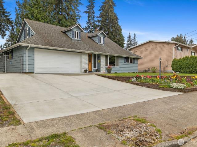 6222 th St SW, Lynnwood, WA 98037 | MLS #2511