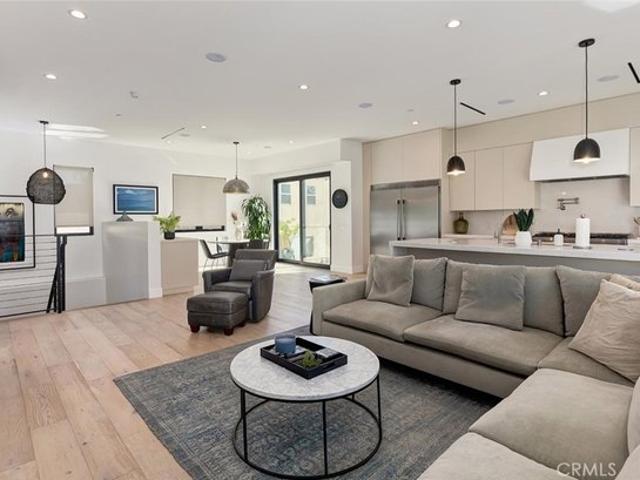 622 1st, Hermosa Beach, CA 90254