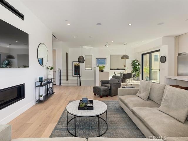 622 1st, Hermosa Beach, CA 90254 | MLS #OC26018 | Compass