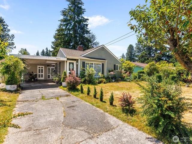 622 47th St SE, Everett, WA 98203